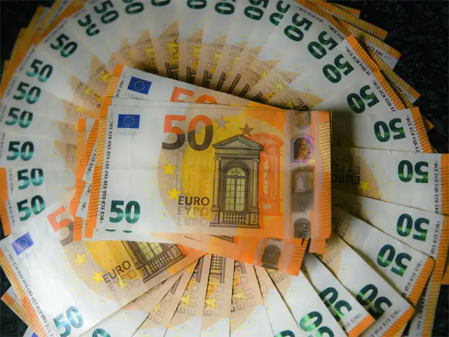 The new 10-pound note boasts of impressive security features. Here are ...