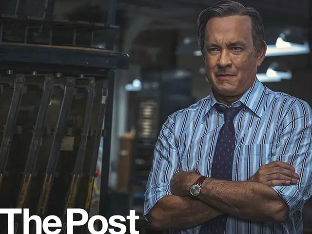 Tom Hanks: Tom Hanks gifts a typewriter to an Indian-origin student ...