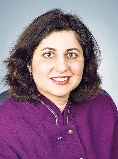 Punita Kumar Sinha: A Harvard mom or a Harvard wife: What makes Punita ...