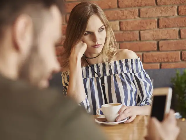 Do you unknowingly ignore people when using your phone? 'Phubbing' can ...