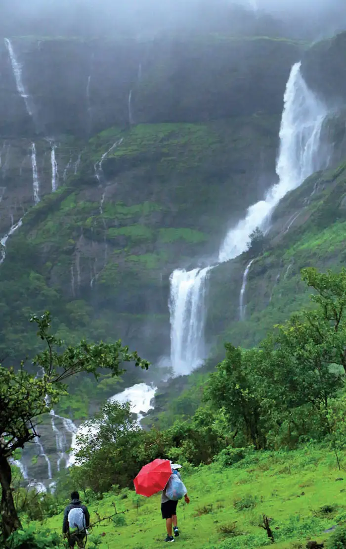 Chadar Trek: Triund, Ombattu Gudda & Harishchandragad: Top winter treks ...