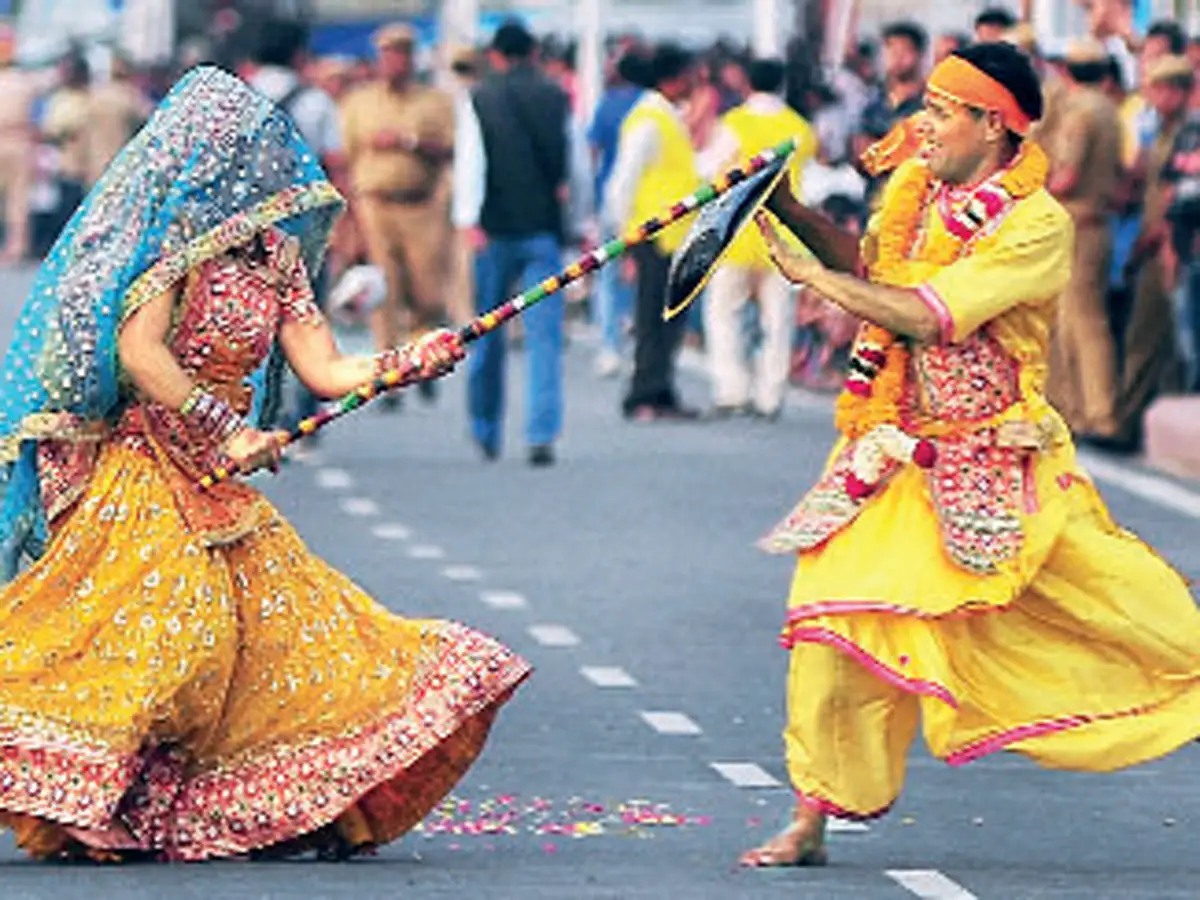 Cheese festival: Holi, Cheese Festival, London Marathon: 4 major ...