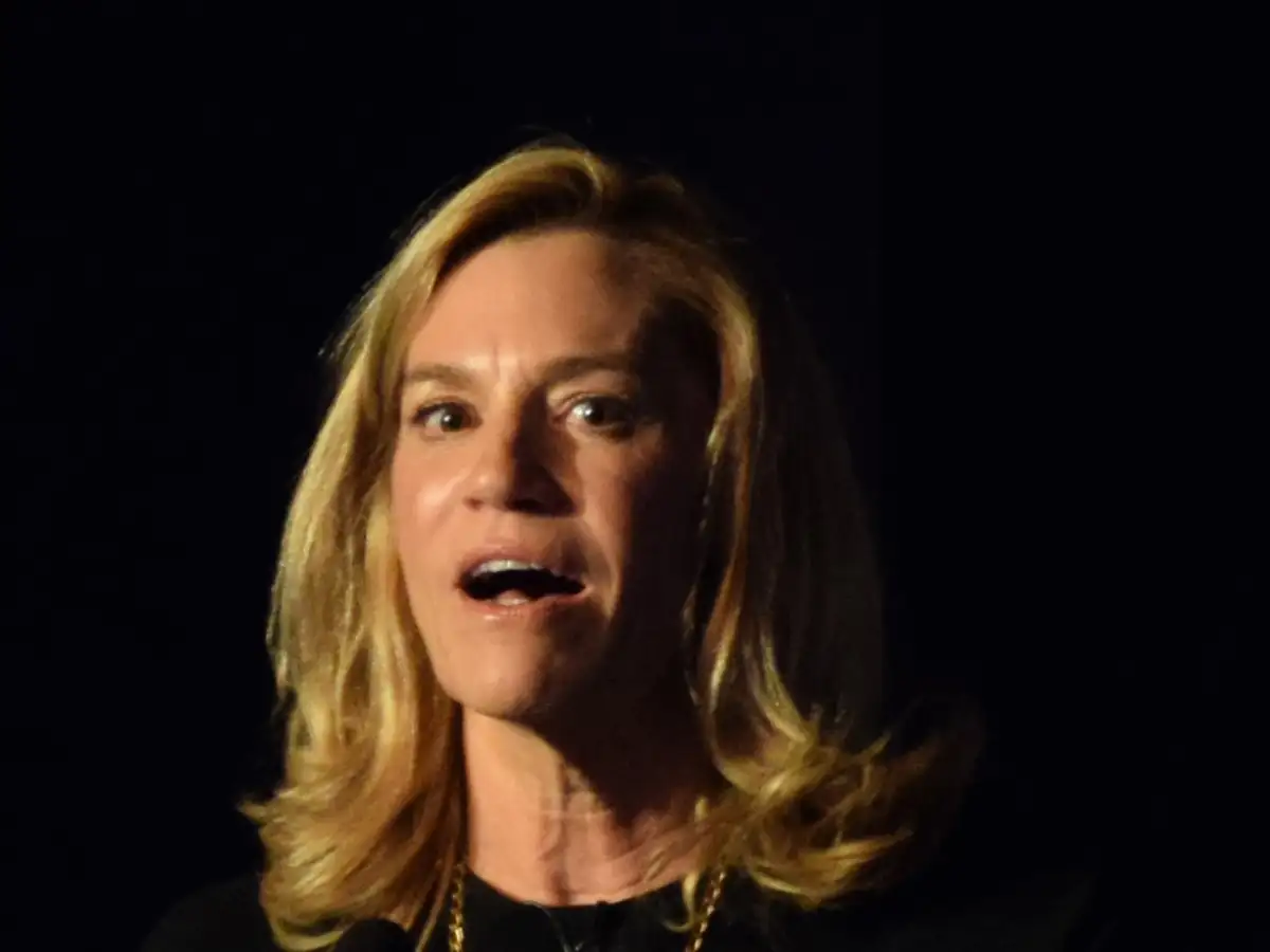 the goddess is in the details: Kohler Bold Art celebrates women ...