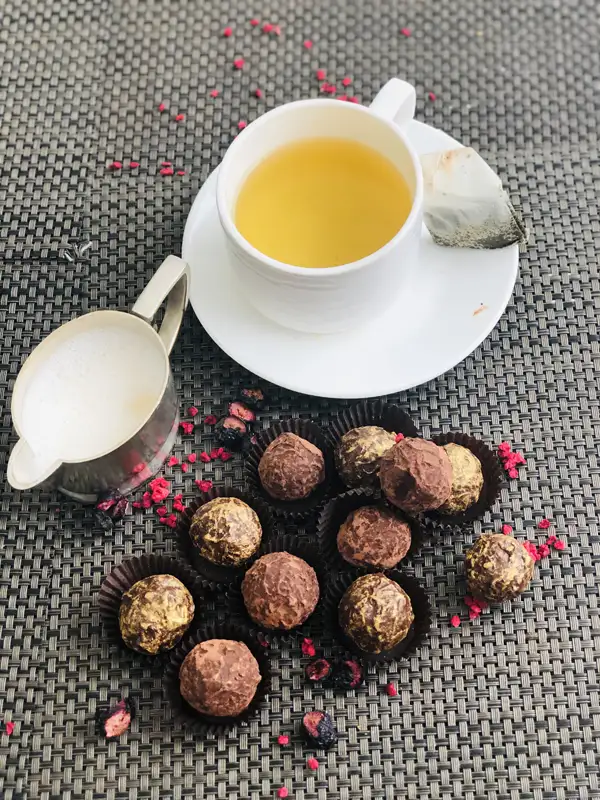 Chocolate recipe: Recipe: Hand-rolled chocolates with a tea-twist to ...
