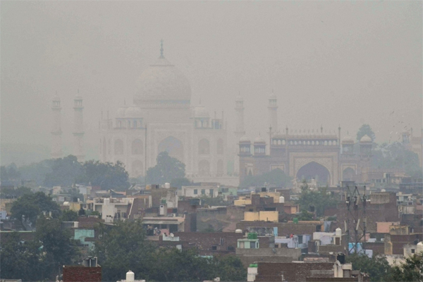 Taj Mahal: As smog increases in North India, Taj Mahal gets an air purifier