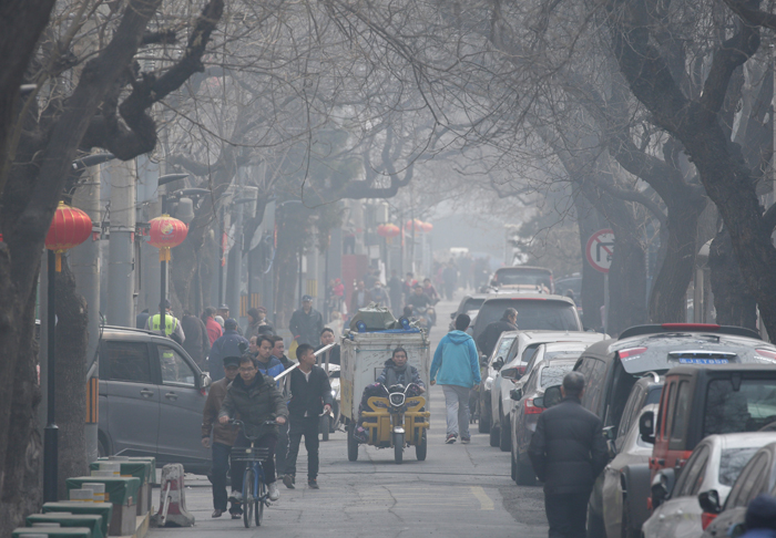 Nitrogen dioxide: Coronavirus lockdown reduces China's air pollution ...