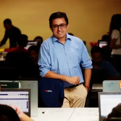 paytm: Paytm hires former Coverfox CEO after failed acquisition talks ...