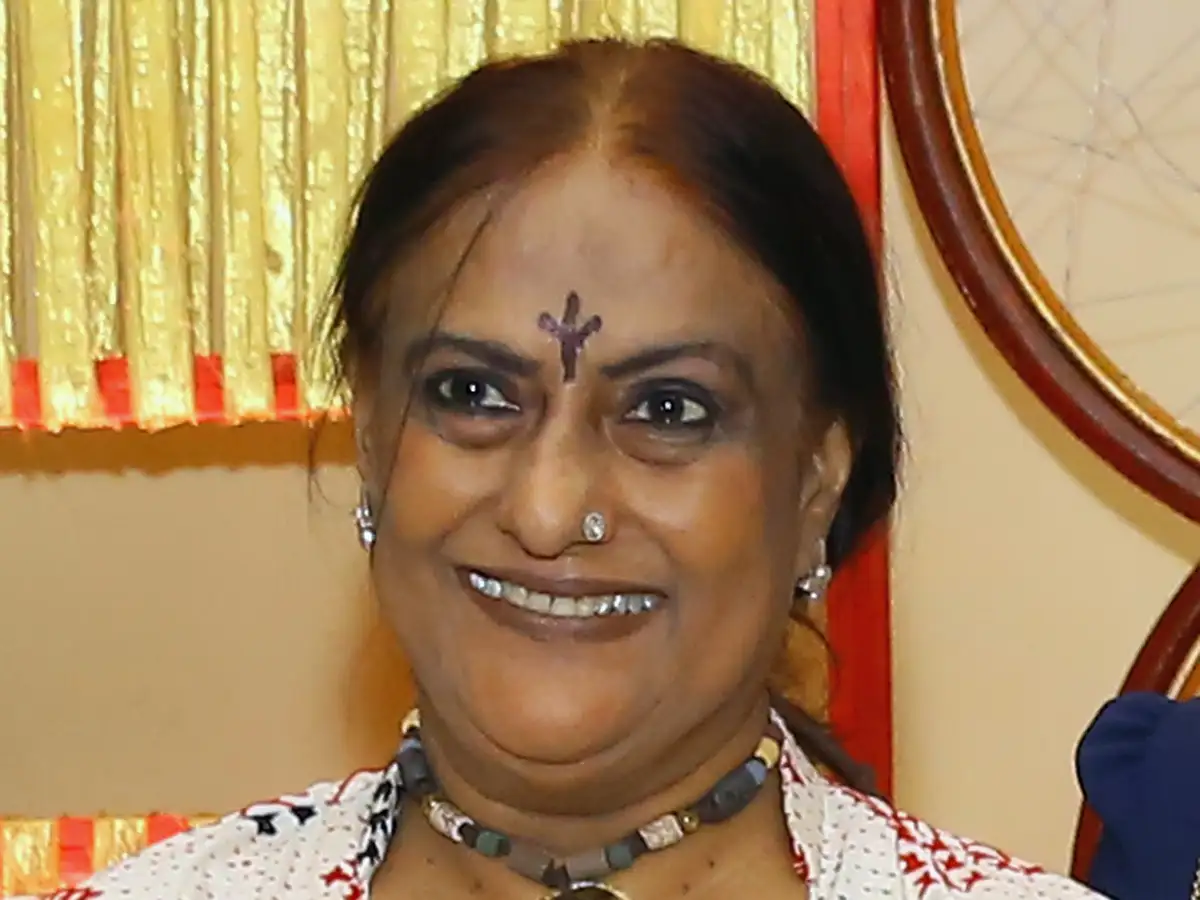 Sharbari Dutta Death News: Sharbari Dutta found dead at Kolkata home ...