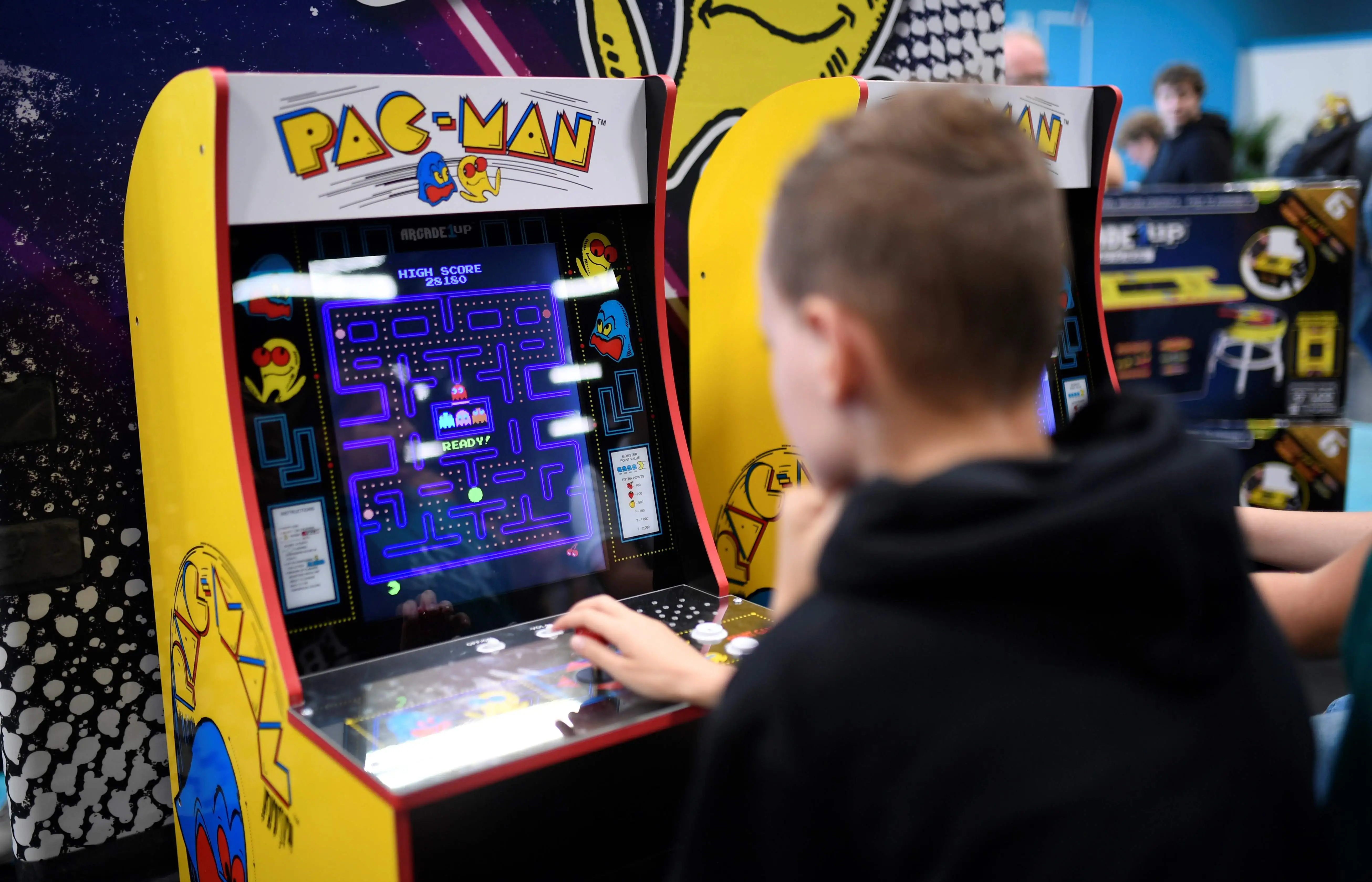 video game evolution: From Donkey Kong and Pacman to the console wars ...