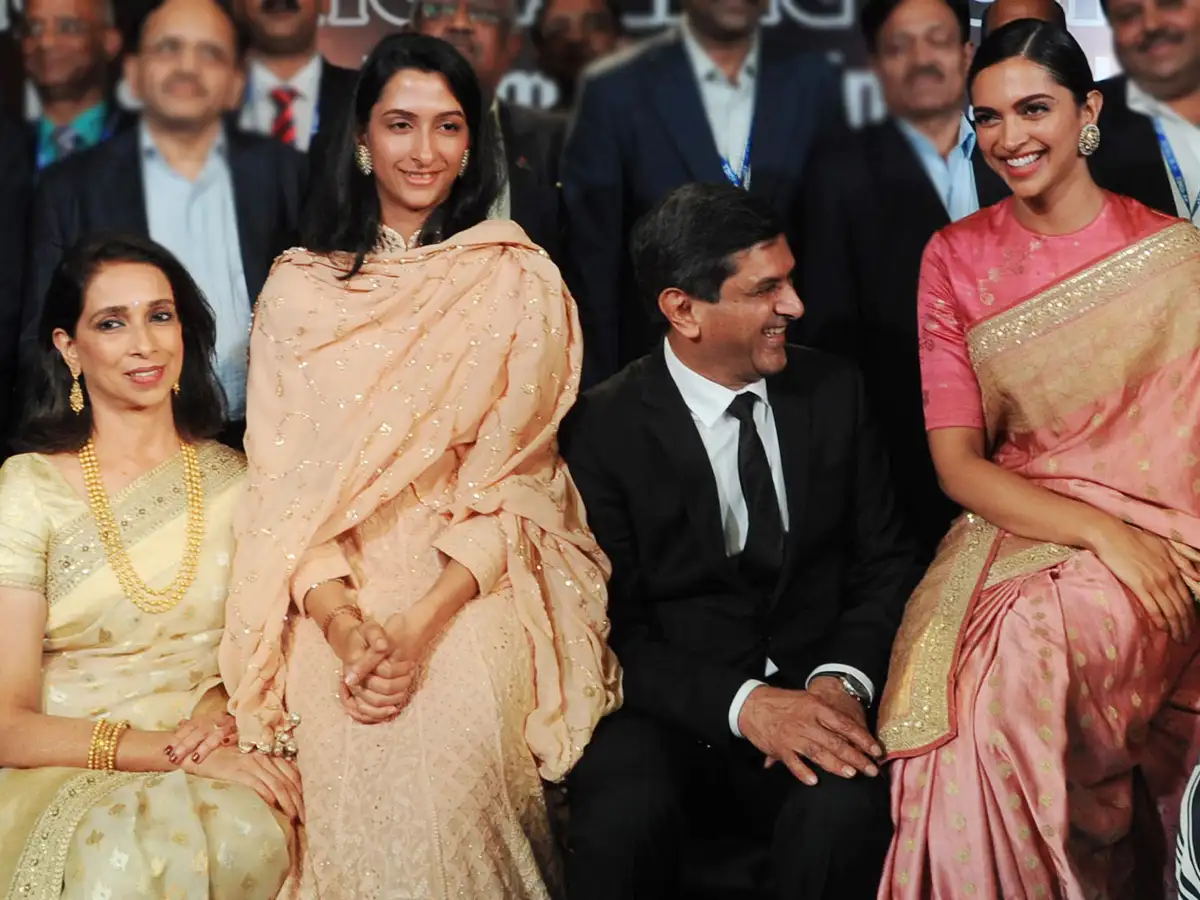 Deepika Padukone Father Health News: Deepika Padukone's father ...