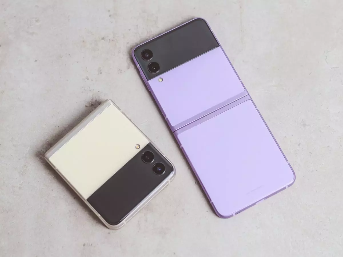 Rise of Samsung's flip & foldable smartphones means the end of Galaxy ...