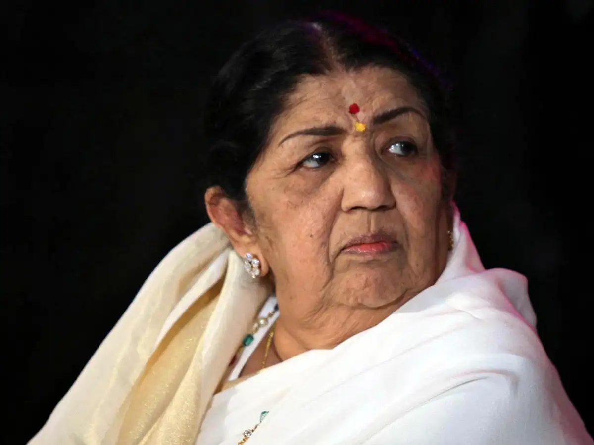 mangeshkar: Salman Khan, Pak choir pay tribute to Lata Mangeshkar with ...