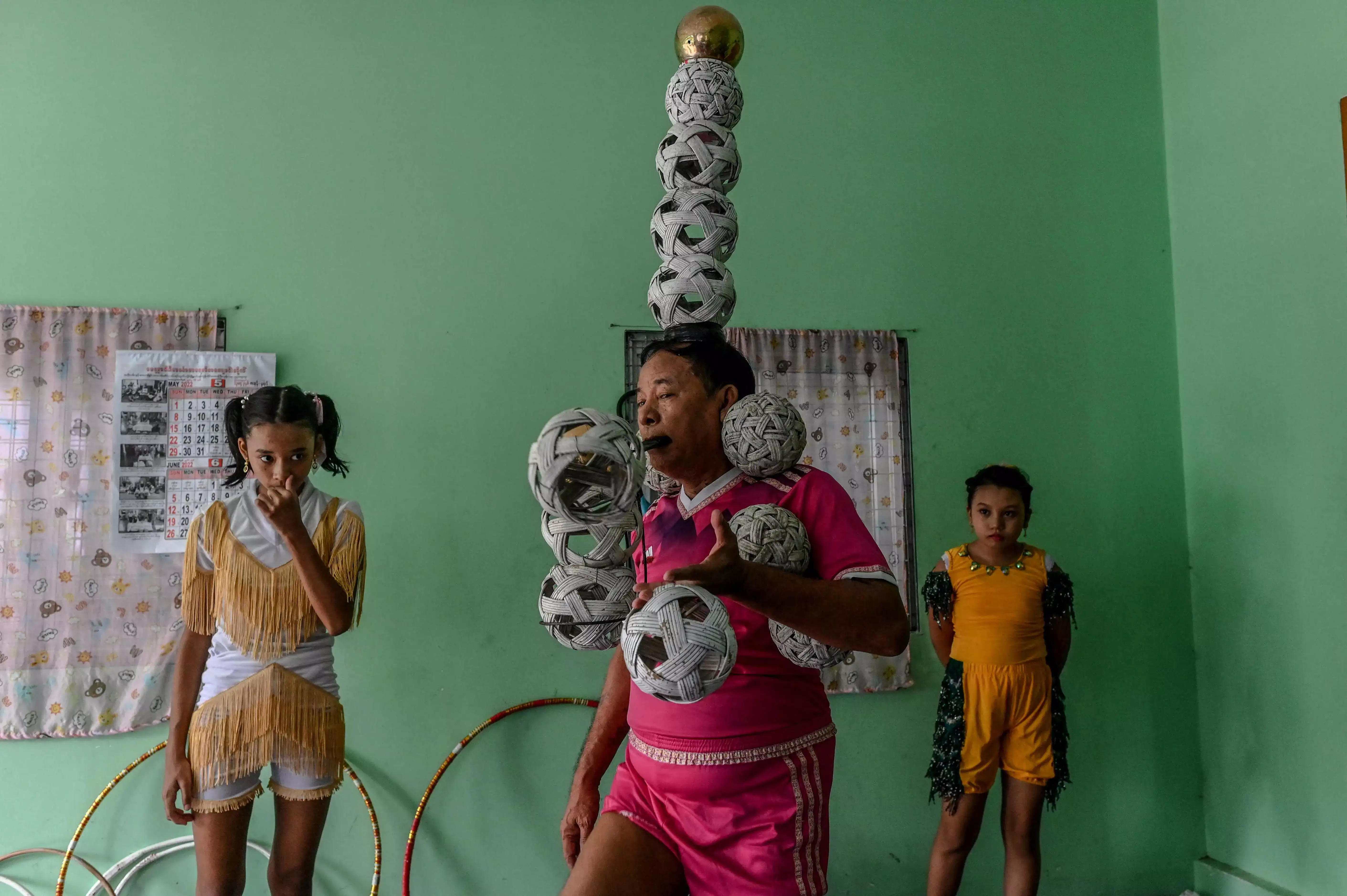 Reviving the age-old art of juggling, this grandfather from Myanmar is ...