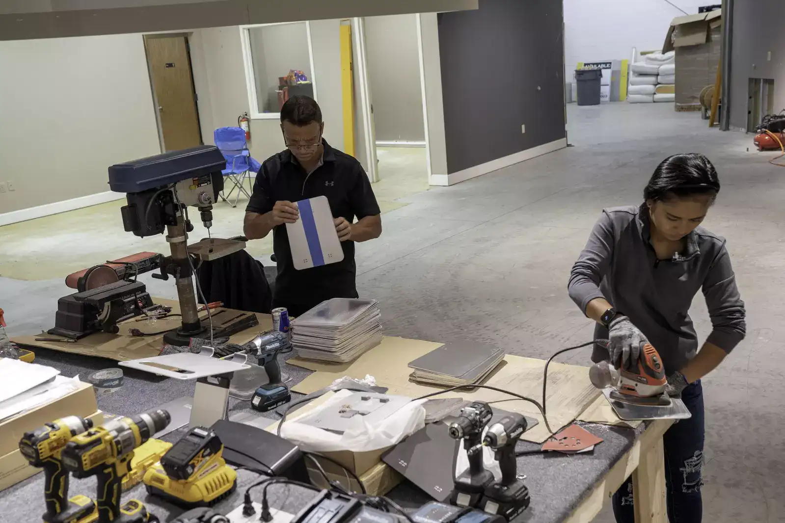 supply chains: Weary of snarls, small businesses build their own supply ...