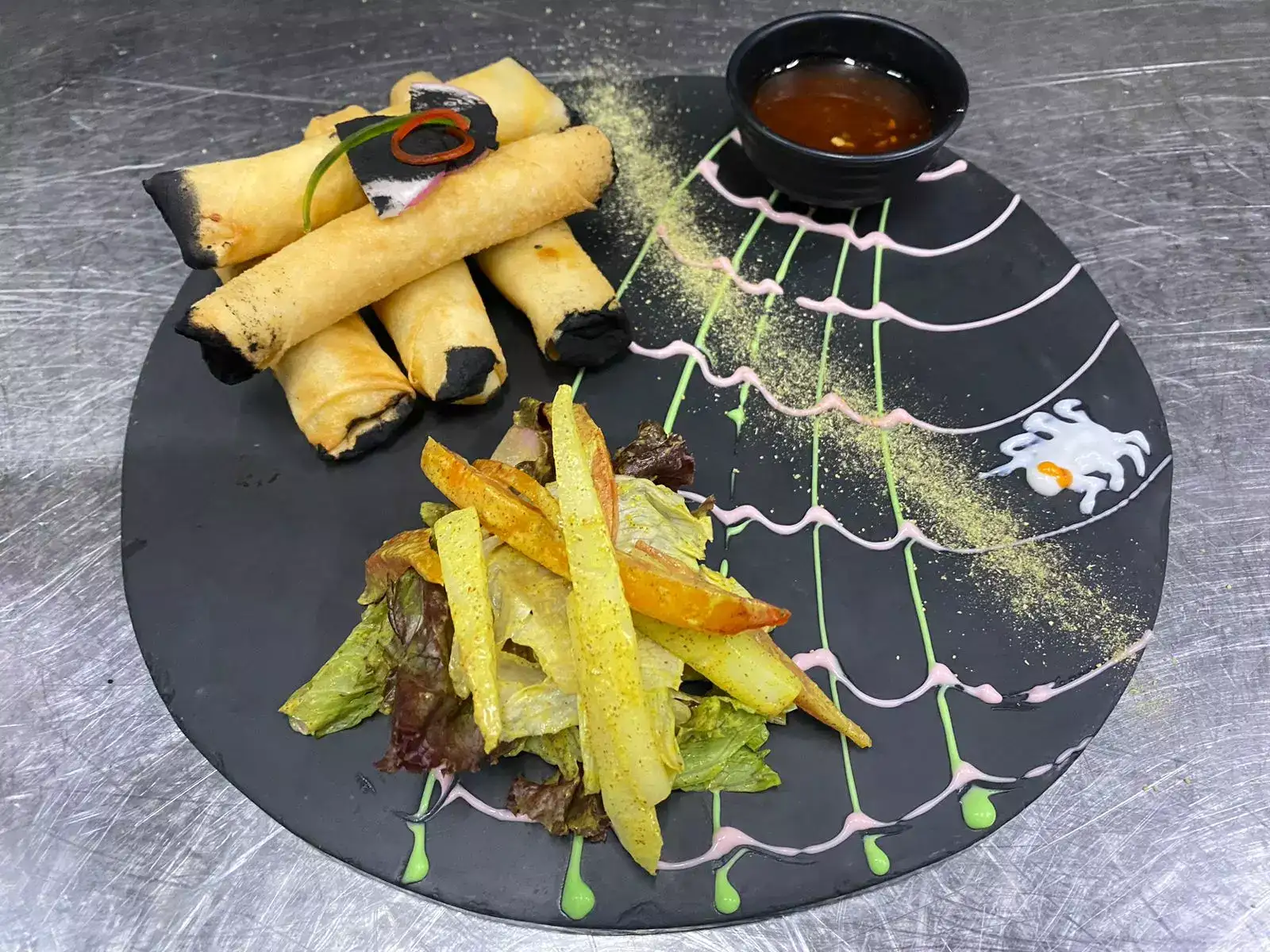 halloween party: Death by chocolate, Zombie cigars & screaming pasta: 5 ...