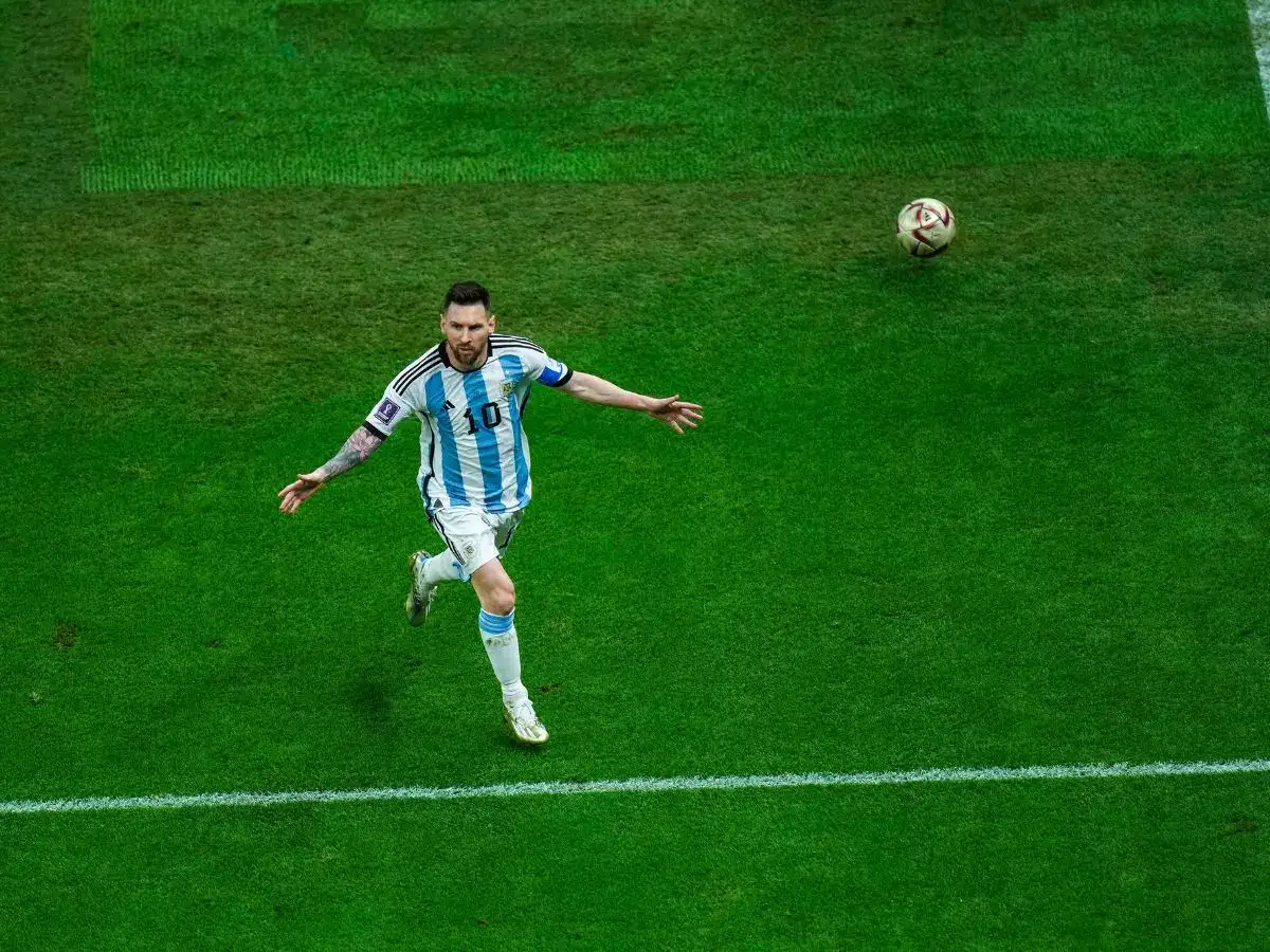 Lionel Messi News: Lionel Messi gets emotional as he leads Argentina to ...