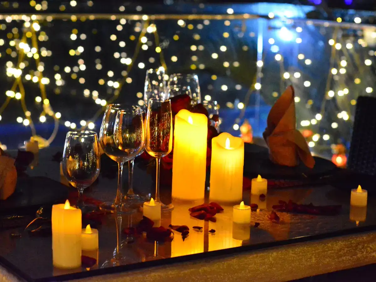 valentine: Spa break or an intimate candlelight dinner? Celebrate ...