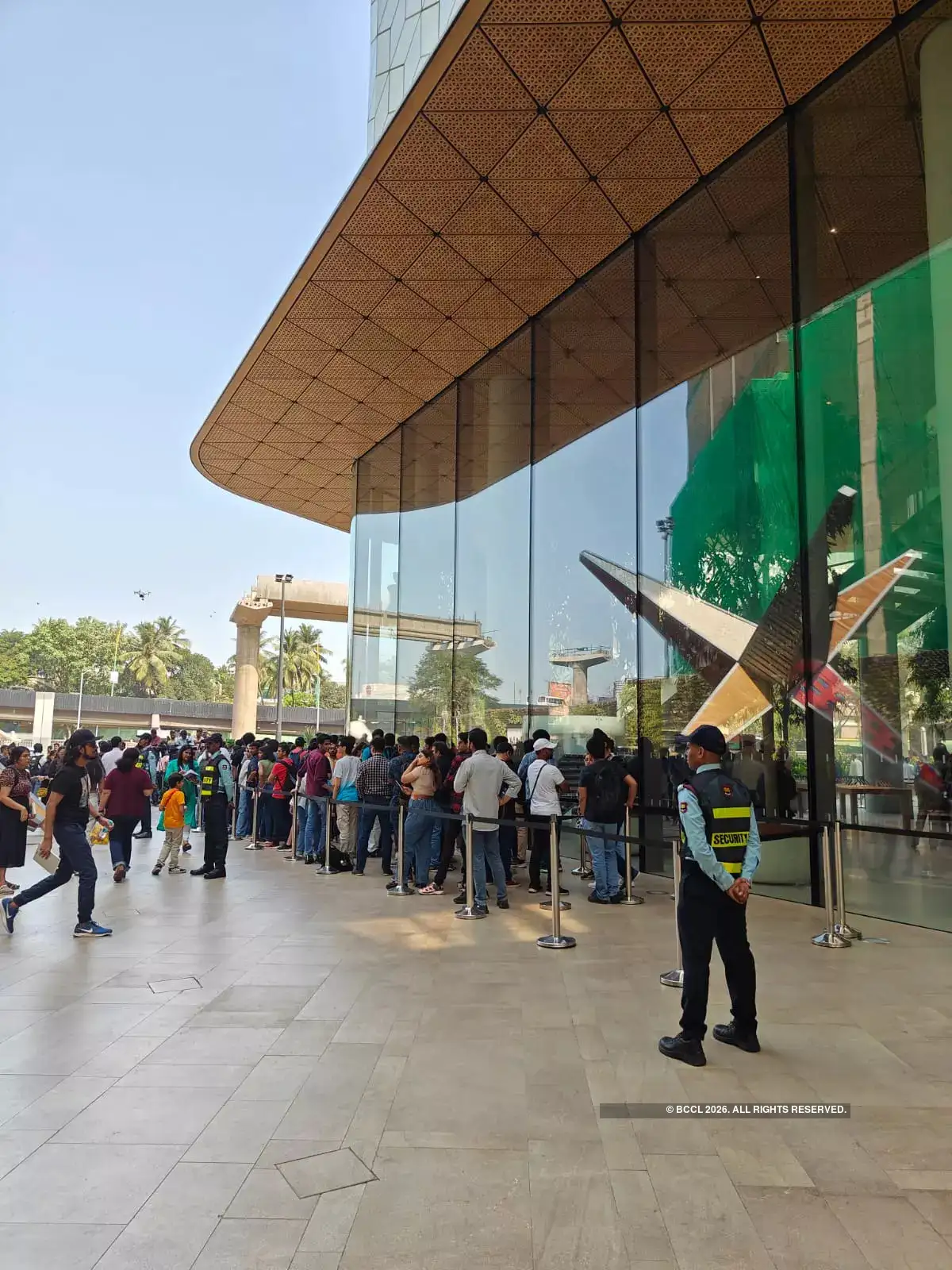 Apple Store: Apple launches its first flagship store in India - The ...