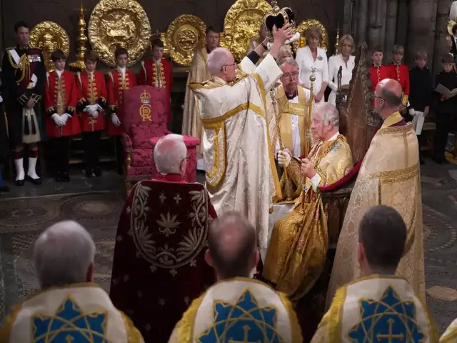 Ceremonial outfits - King Charles III crowned at London's Westminster ...