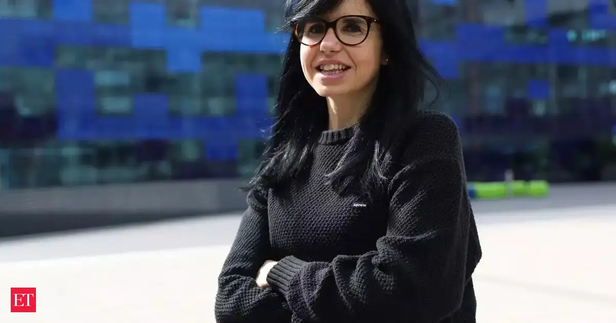 The Physicist Who’s Making Women Scientists Visible Online - The ...