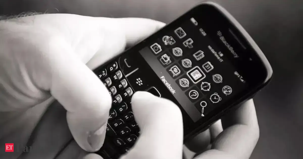 blackberry: A legacy worth remembering: 'BlackBerry' movie shows a ...