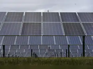 IOCL: Oriana Power commissions 2.7 MW solar project at IOCL refinery in ...