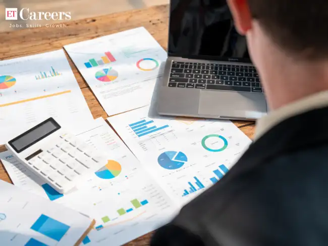 Head Of Analytics: Want to become the Head of Analytics? Here are the ...