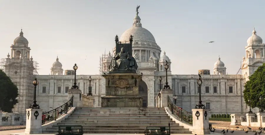 kolkata buildings: Iconic buildings in Kolkata built by the British ...