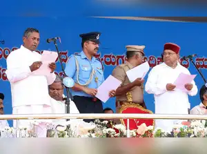 k h muniyappa: Karnataka cabinet expansion by Saturday afternoon ...