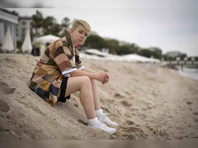Manning Walker British Filmmaker Molly Manning Walker Bags Best