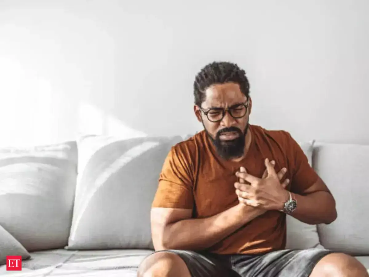 5 warning signs of a heart attack - 5 warning signs of a heart attack ...