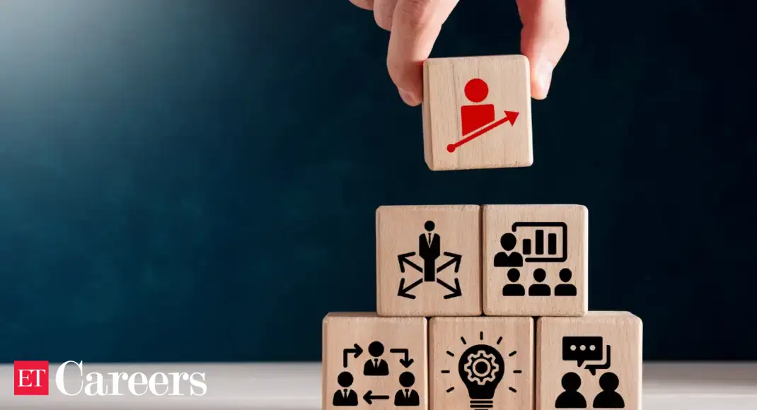 Beyond 9-to-5: Embracing a career mindset for lasting fulfillment at ...