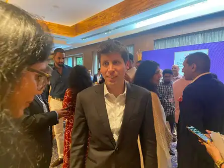 Live Updates: Biggest fear about AI? How to make the transition less ...