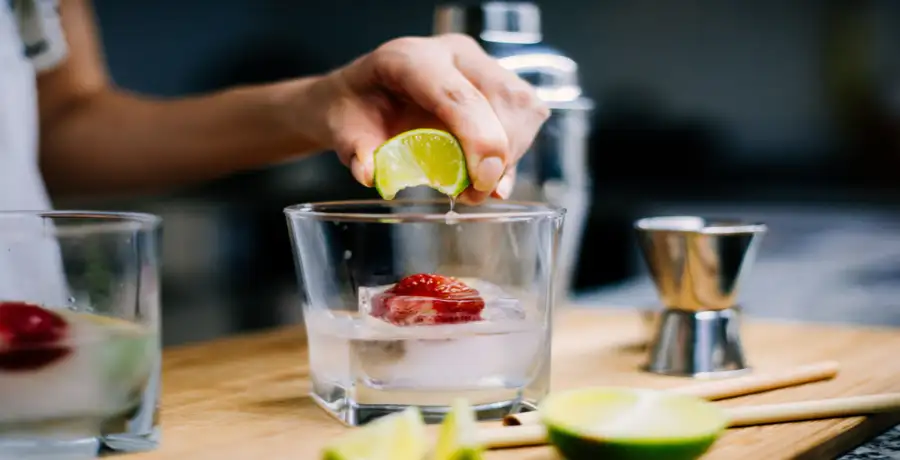 World Gin Day: Best food pairings for your gin | EconomicTimes