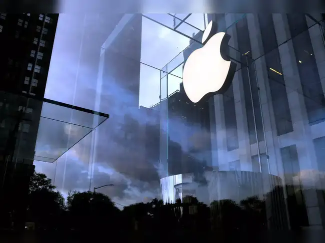 Apple News: Apple adds $25 million venture capital commitment for ...