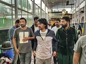 Pdp news: PDP's Para moves High Court seeking nod to travel abroad ...