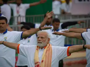 un modi yoga: PM Narendra Modi to lead yoga session at UN headquarters ...