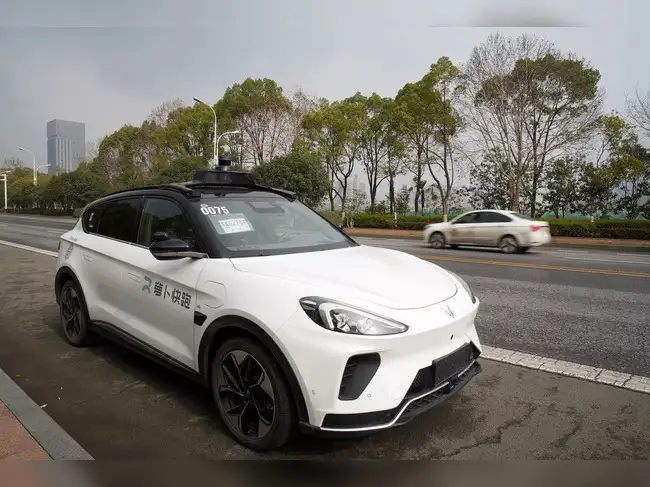 baidu driverless taxi: Baidu wins licence to operate driverless taxis ...