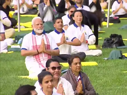 PM Modi US visit: PM Modi invites US students to India as he kicks off ...