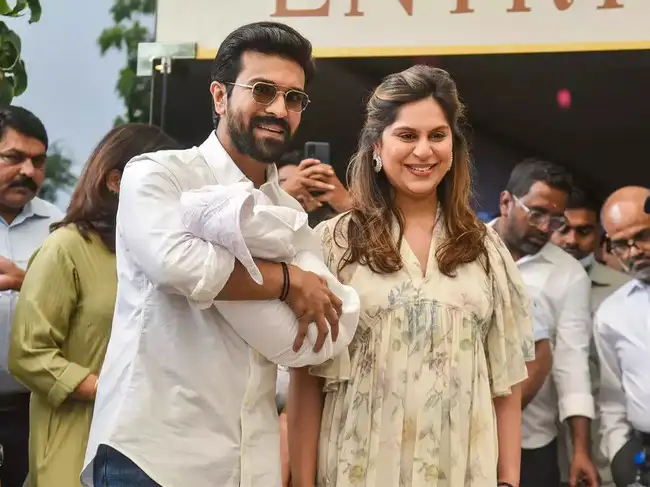 upasana konidela: Ram Charan & Upasana Kamineni Konidela make first public appearance with ...