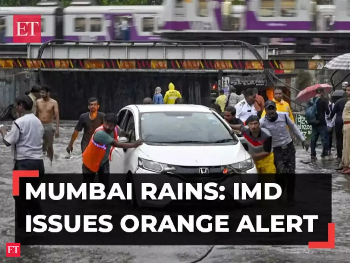 mumbai rain: Mumbai rains: Waterlogging, traffic snarls in many parts ...