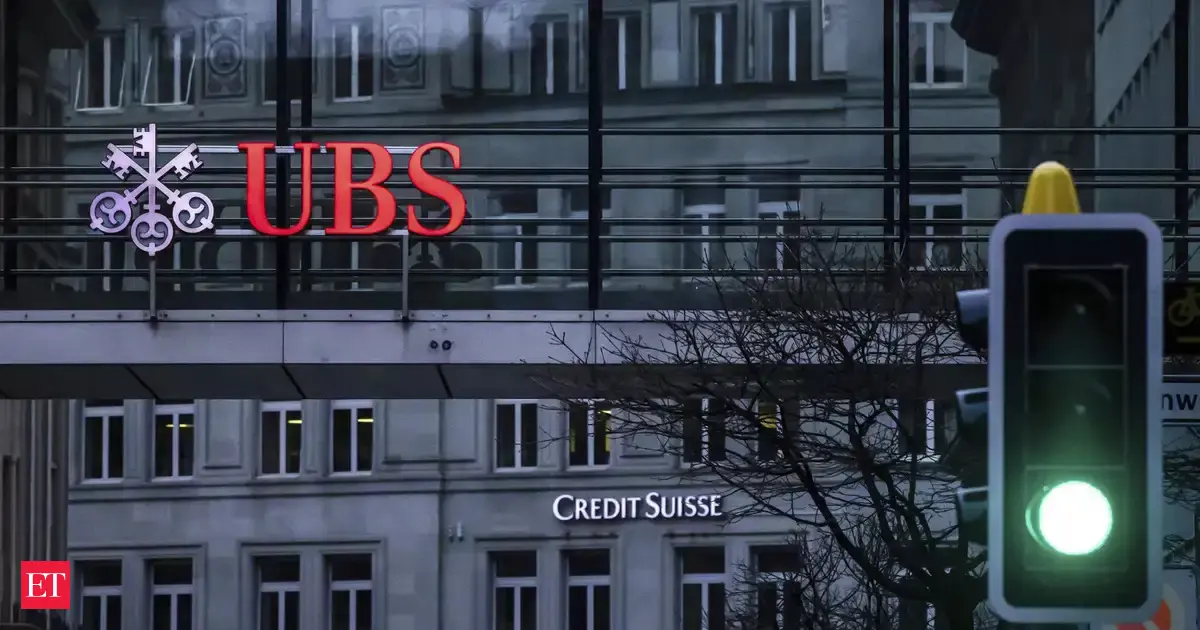 ubs: Swiss bank UBS to cut 35,000 jobs after Credit Suisse rescue ...