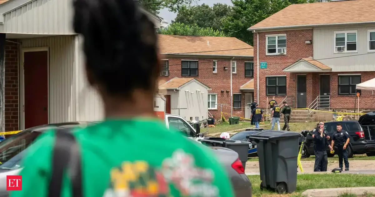 baltimore: Baltimore mass shooting leaves 2 dead; half of 28 injured ...