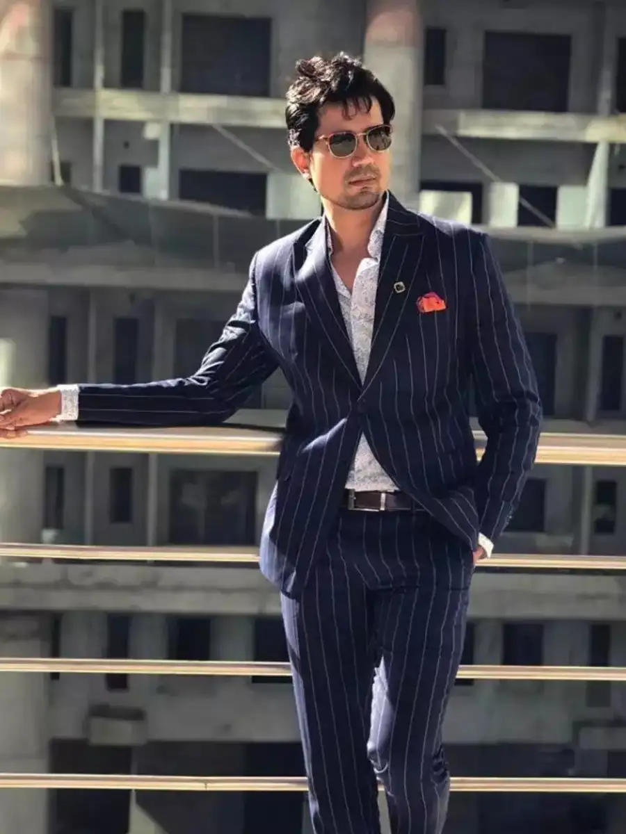 9 Highly paid OTT actors | mirchiplus