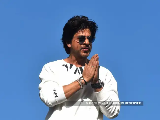 Shah Rukh Khan | Los Angeles : Shah Rukh Khan returns to India with ...