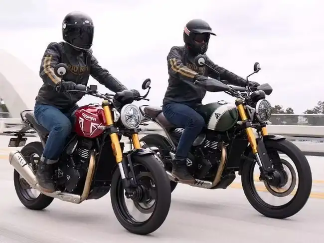 Bajaj Triumph: Revving up the roads: Bajaj Auto, Triumph's new co-developed motorcycles Speed ...