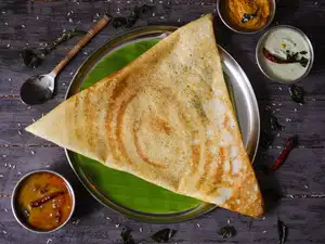 Bihar Restaurant Fine: Restaurant in Bihar fined Rs 3,500 for not ...