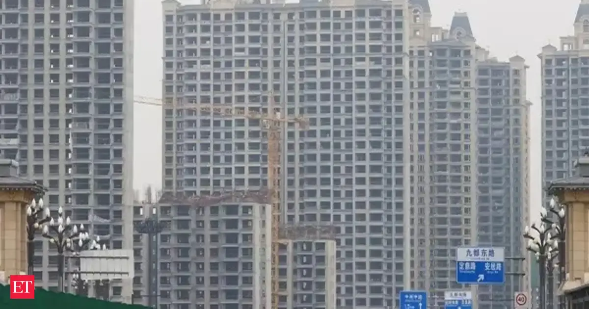 Evergrande: China property giant Evergrande reports $96 billion loss ...