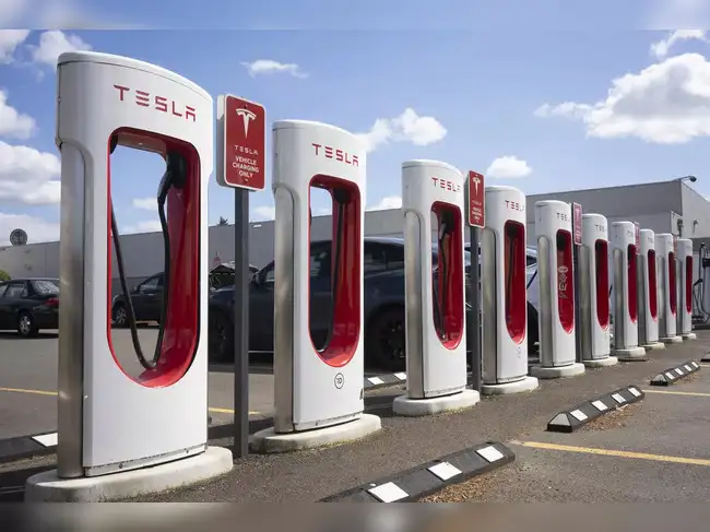 tesla charging: Automakers plug into Tesla's EV charging network - The ...