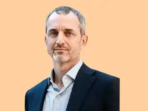matthew gentzkow: Media impacts economies, society and democracy itself ...